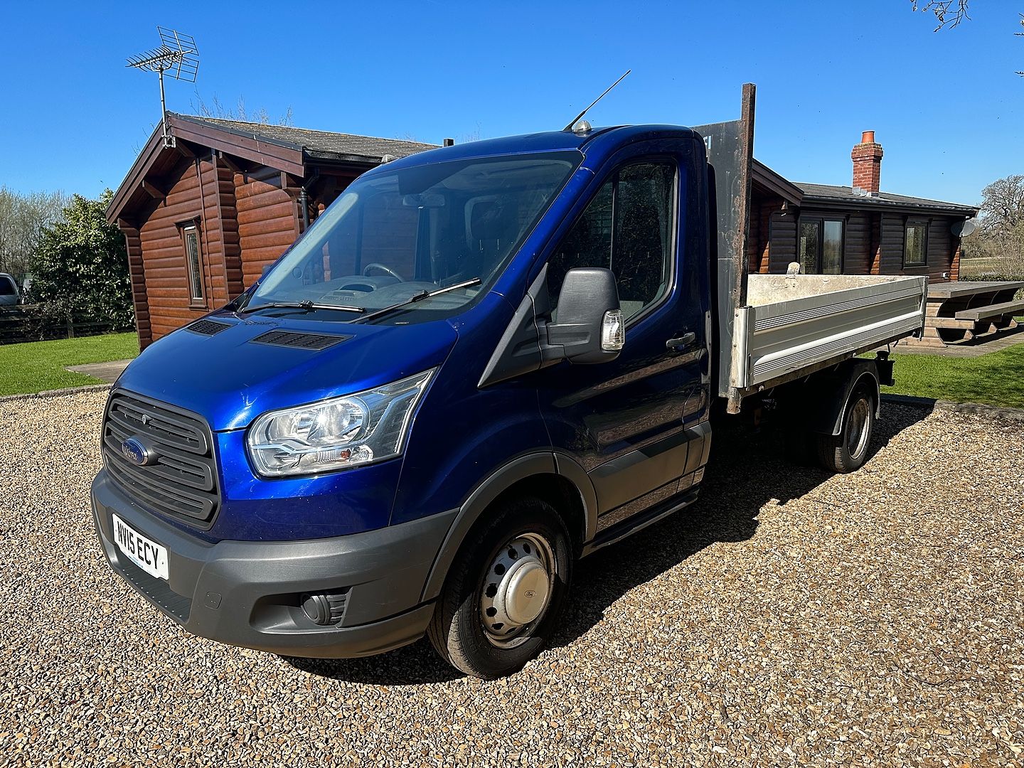 FORD TRANSIT 350 Tipper MWB (2015) | Berkshire Van Centre