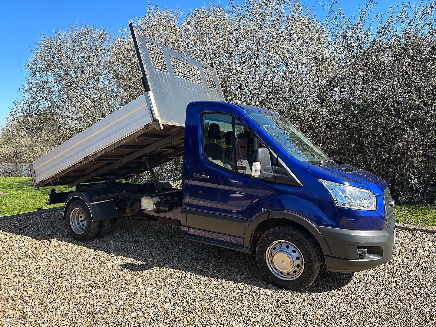 FORD TRANSIT 350 Tipper MWB (2015) | Berkshire Van Centre