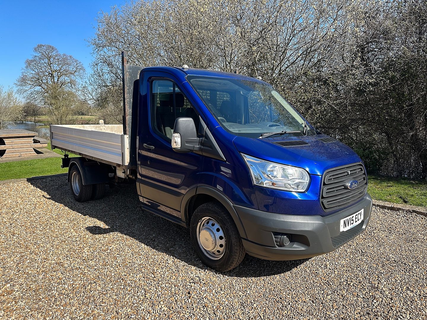 FORD TRANSIT 350 Tipper MWB (2015) | Berkshire Van Centre